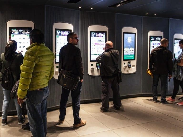 Décryptage : Le logiciel McDo pour les bornes de commande