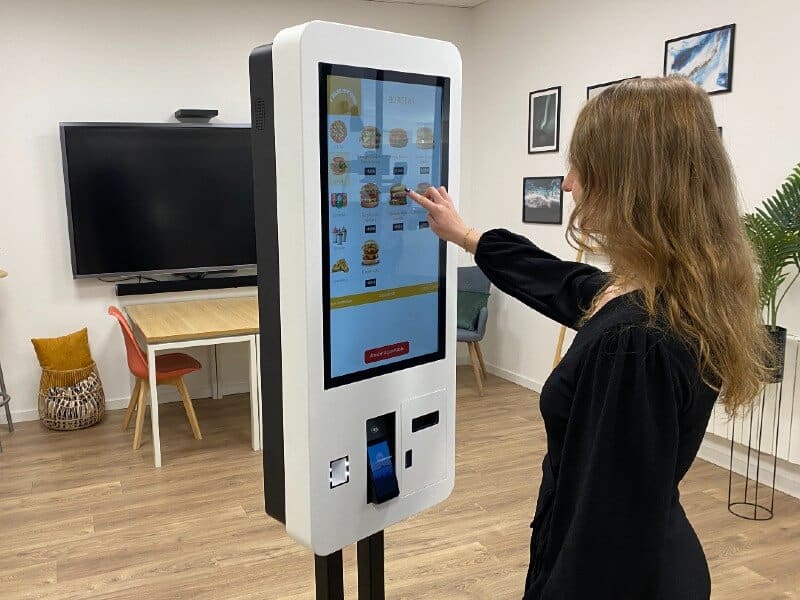 Décryptage : Le logiciel McDo pour les bornes de commande