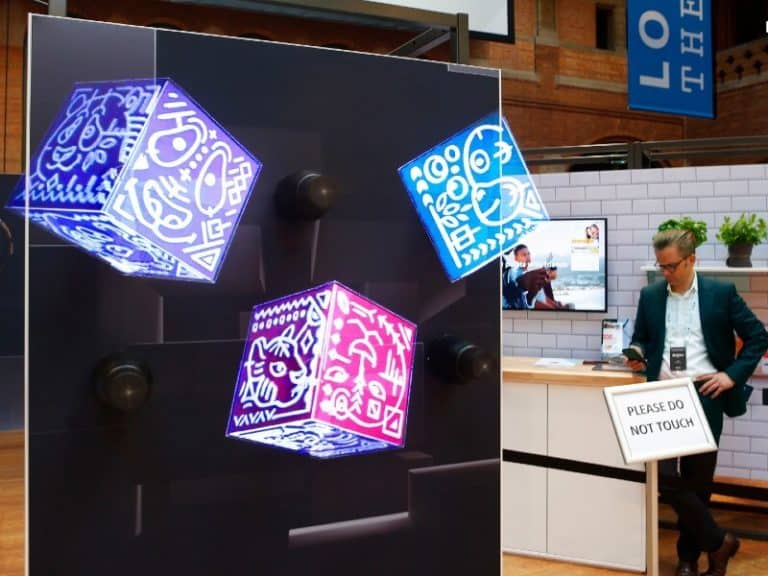Hologramme en 2025 : usages, supports et solutions | Digilor