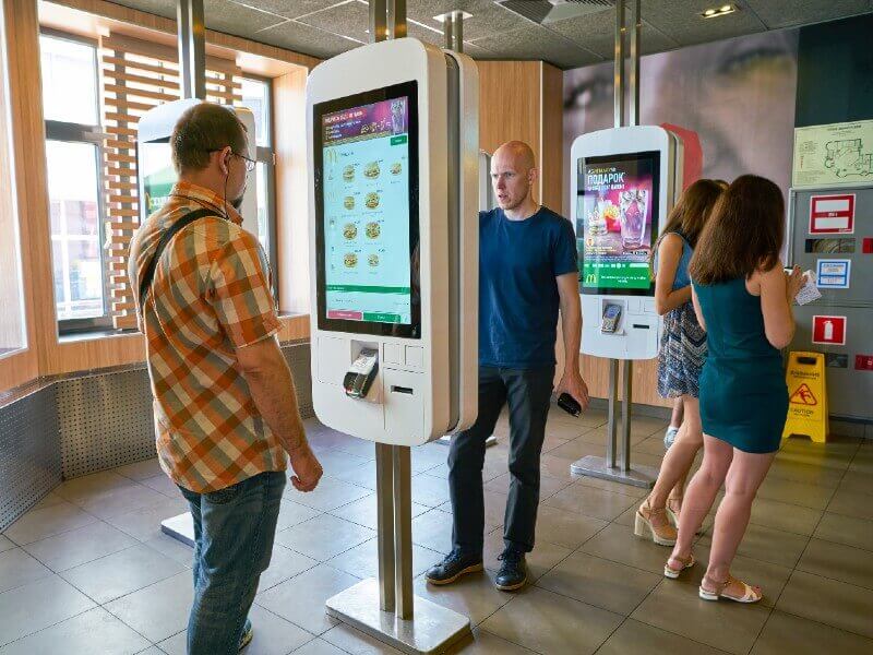 Quel est le prix d’une borne de commande fast-food ? | DIGILOR