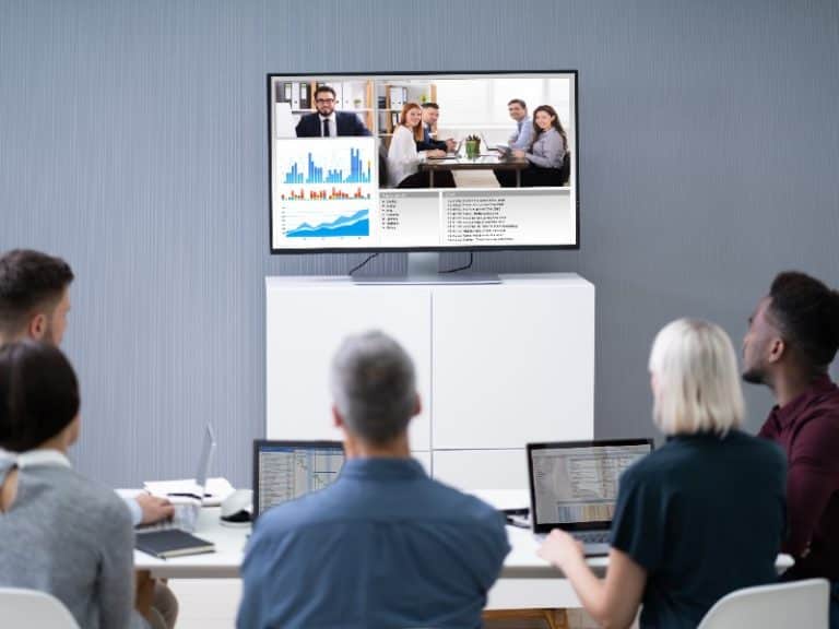 L'écran de diffusion pour améliorer la communication en entreprise
